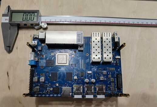 Banana Pi BPI-R4 heatsink and Case design - Banana Pi BPI-R4/BPI-R3 ...