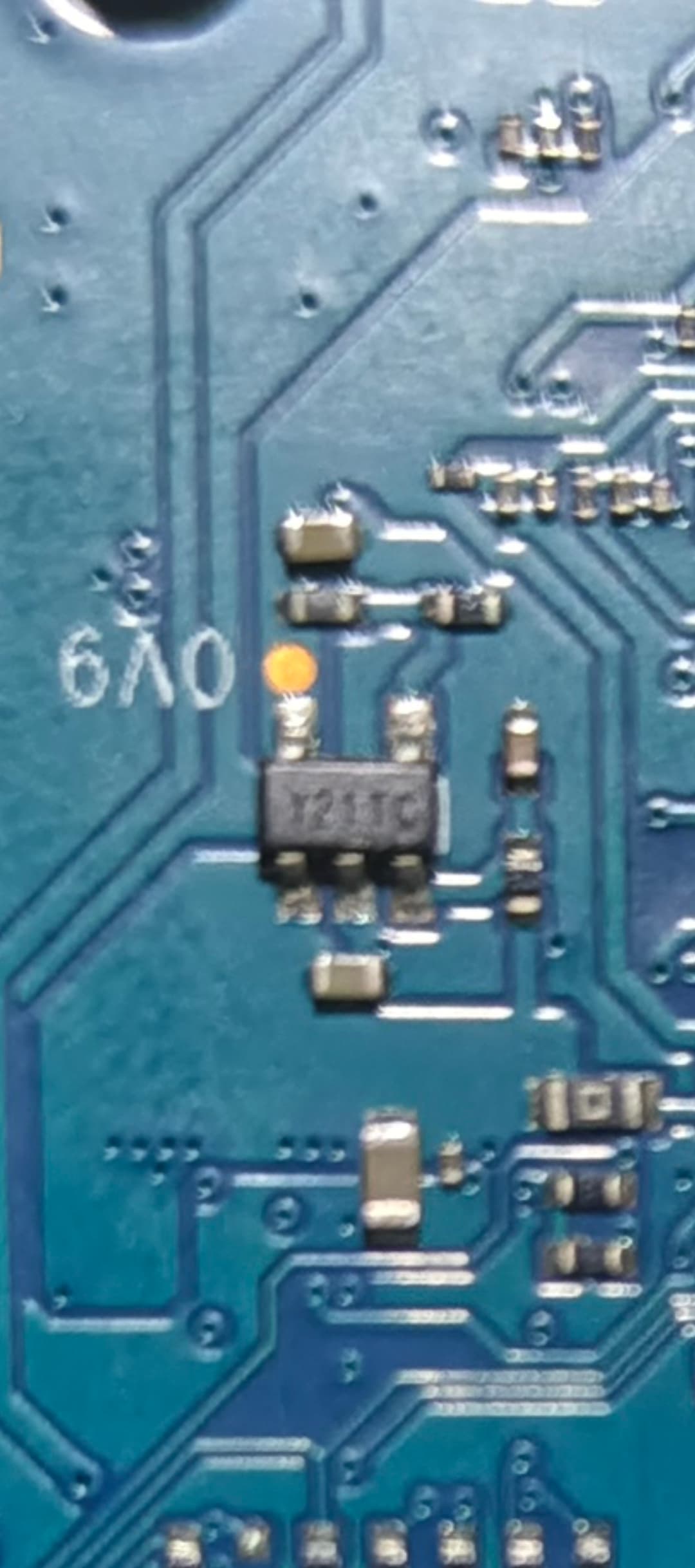 BPI-R4 DOA: 0V9 Regulator (Y21TC) Overheating - No UART Output - BPI-R4 ...